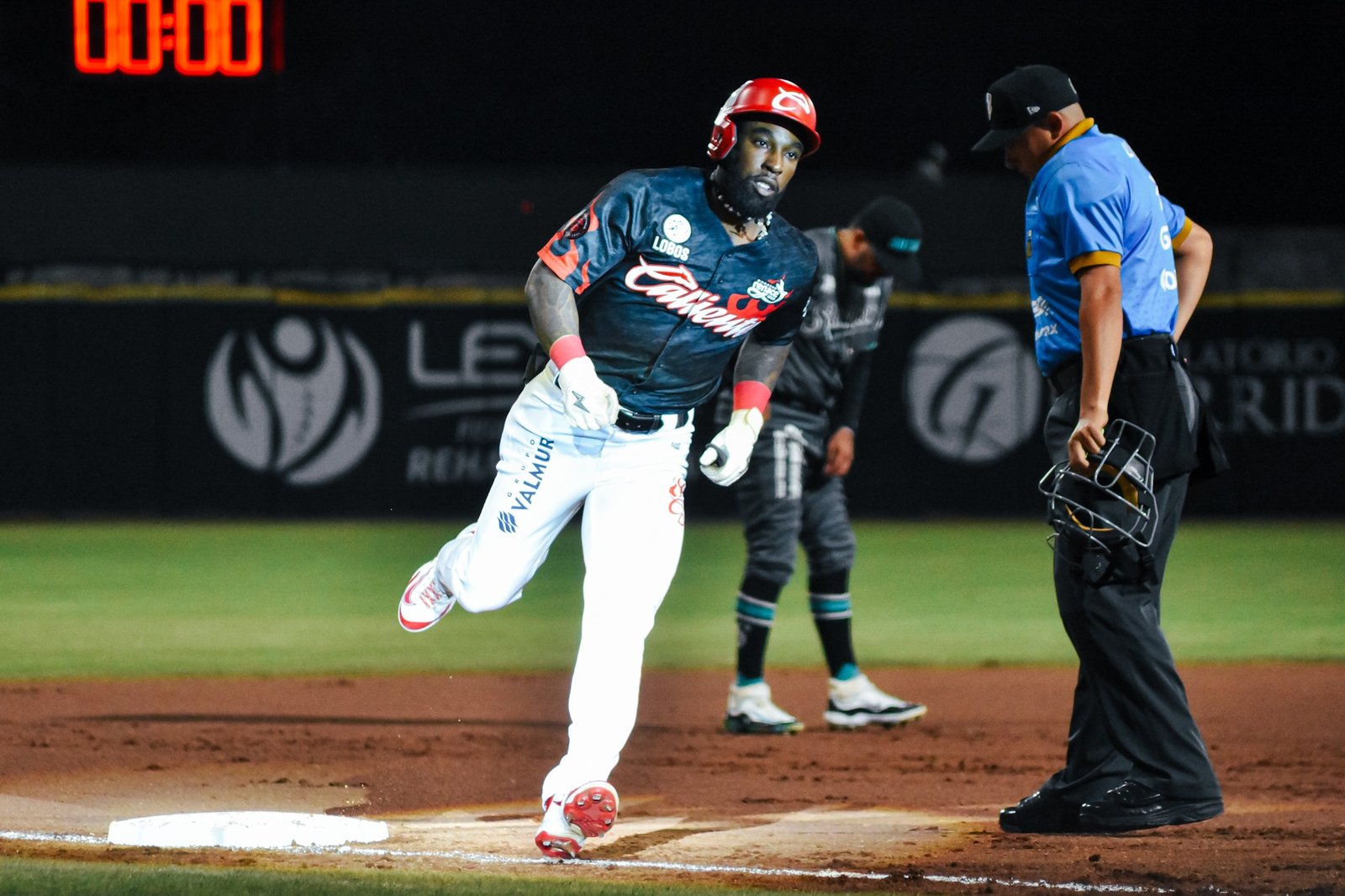 Caliente gana el segundo de la serie inaugural ante Saraperos en Liga ...